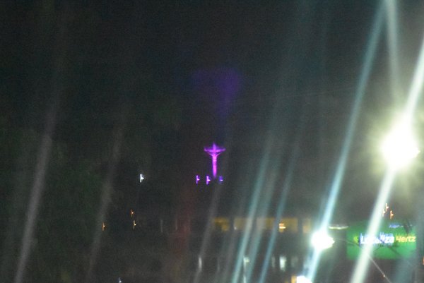 Obra de Mário Cravo Junior: Cristo Crucificado ganha iluminação ...